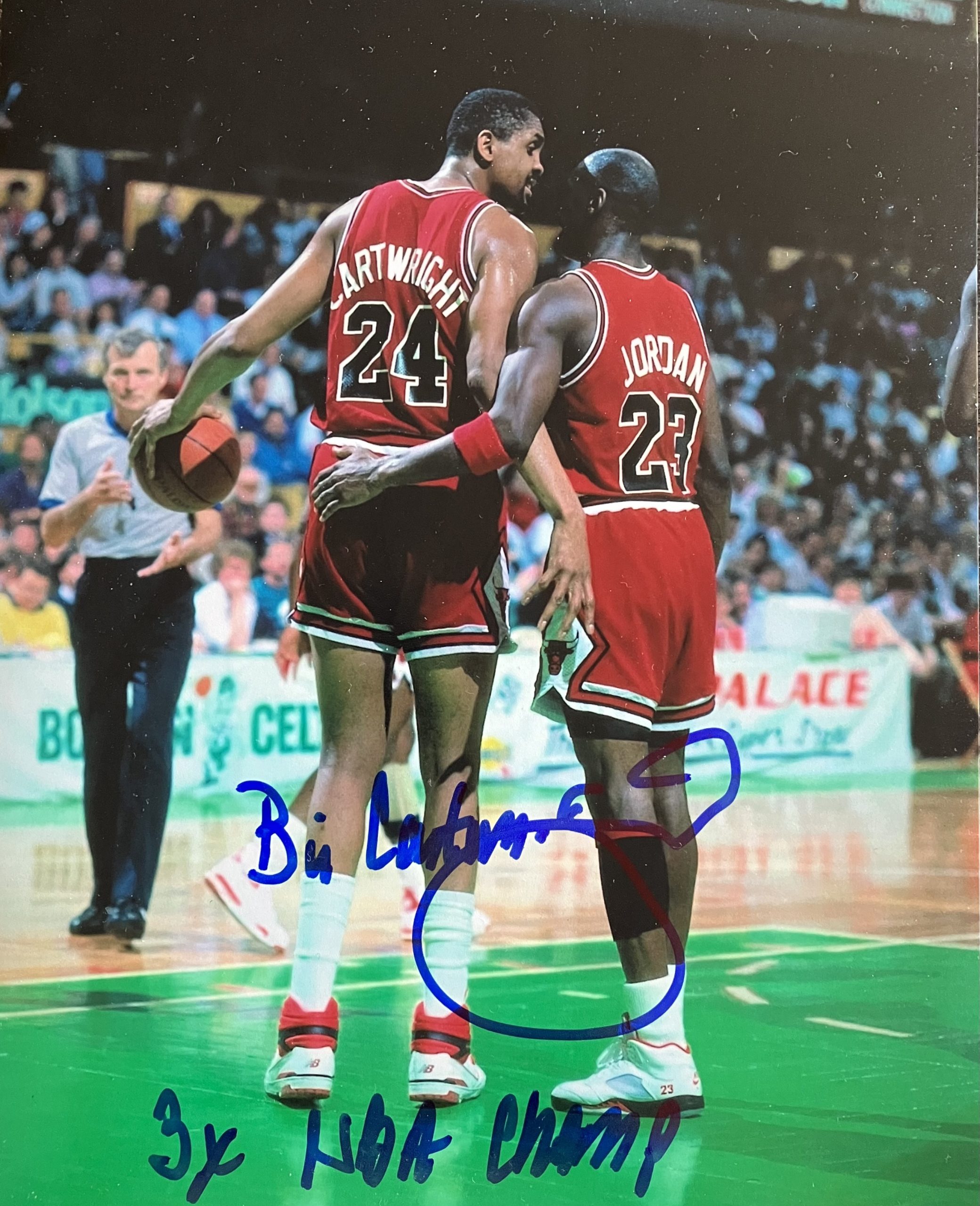 Bill Cartwright Signed 8×10 w/3x NBA Champs Insc - Chicagoland Sports ...